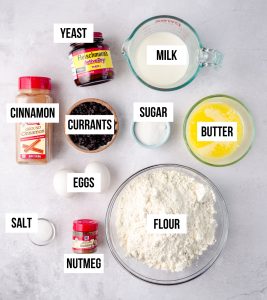 Easy Hot Cross Buns Recipe - Fresh April Flours