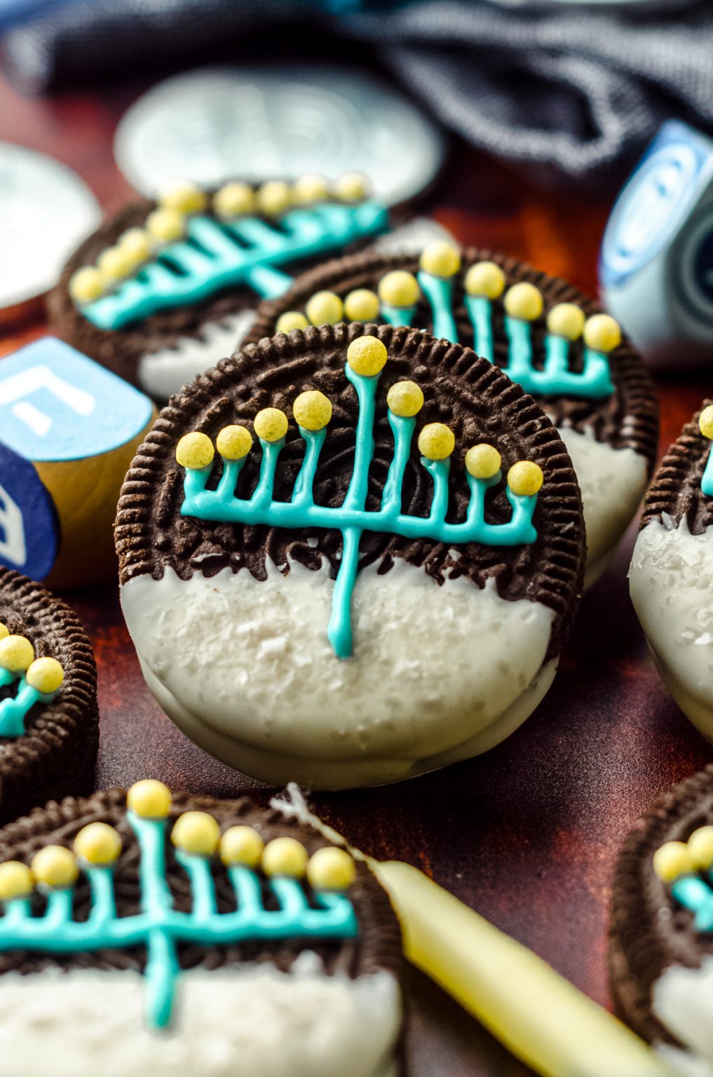 Hanukkah Oreos - Fresh April Flours