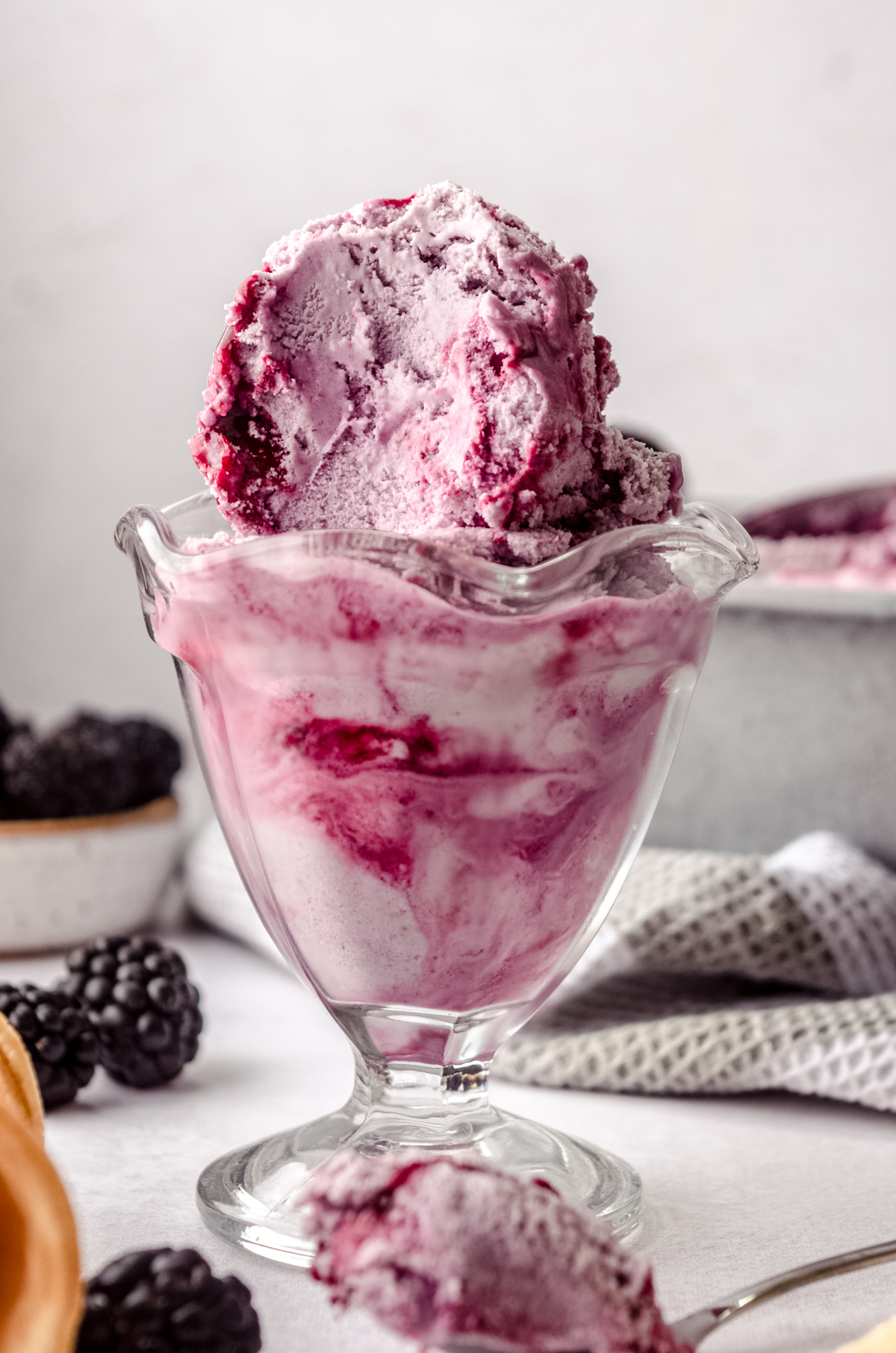 Homemade Fresh Blackberry Ice Cream - Fresh April Flours