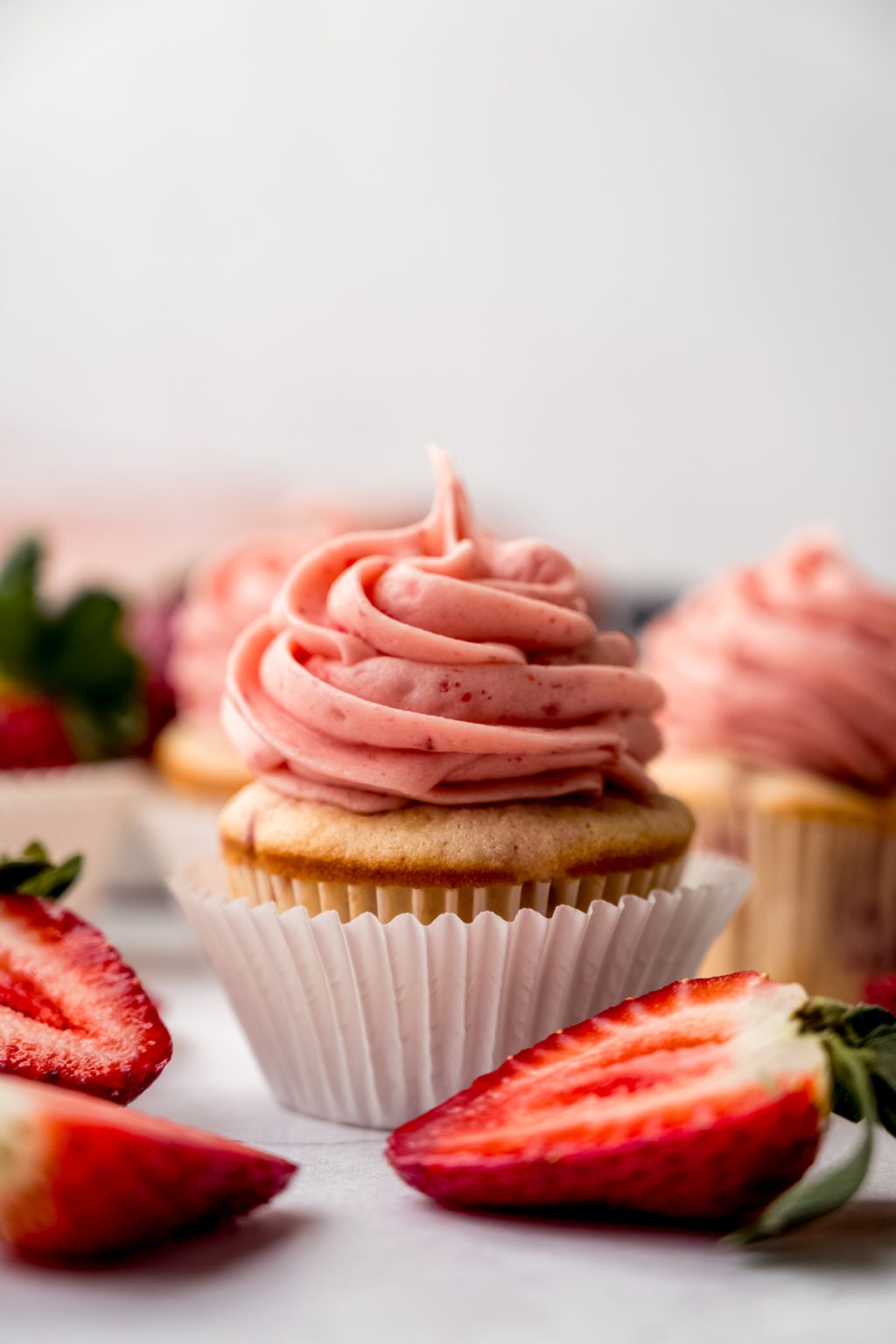 Fresh Strawberry Cupcake Recipe - Fresh April Flours